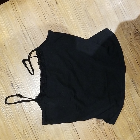 Gloria Vanderbilt | Tops | Gv Black Lace Edge Neck Adjustable Straps ...